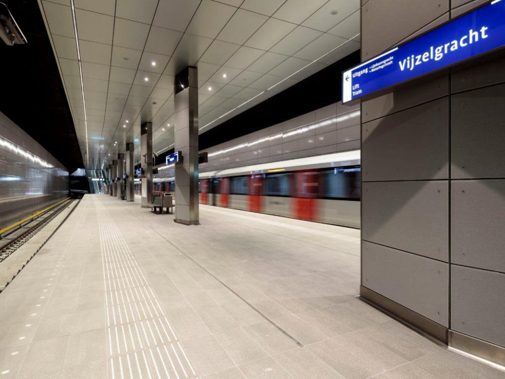 Amsterdam completes Noord-Zuid metro line | Metro Report International ...
