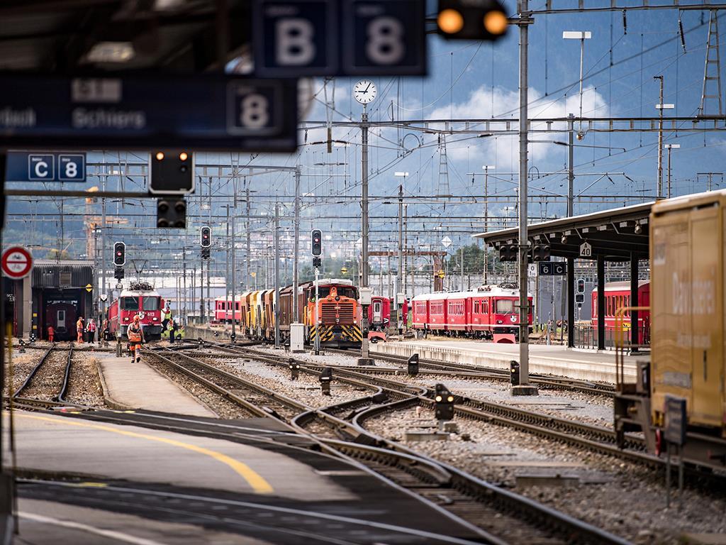 Rhätische Bahn commissions Trapeze communications system | News ...