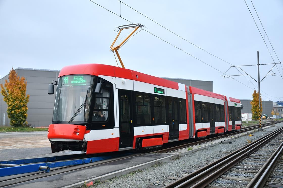 Brno tram delivered | Metro Report International | Railway Gazette ...