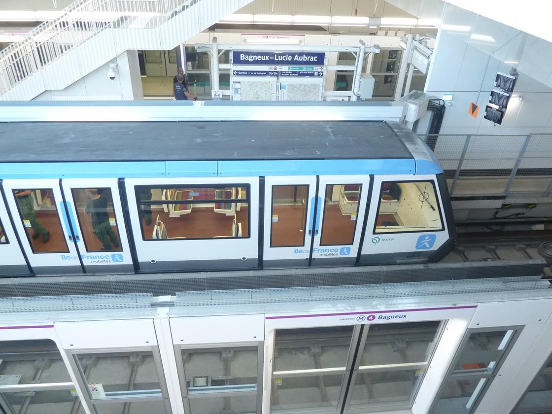 Driverless trains introduced on Paris metro Line 4 | Metro Report ...