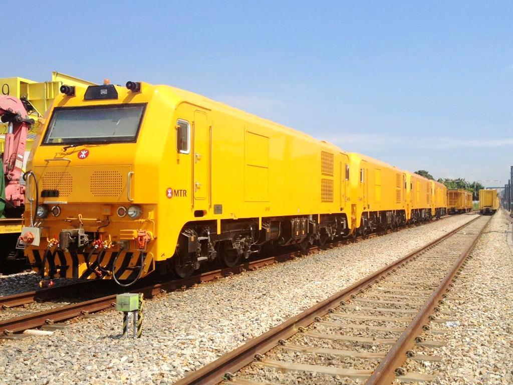 CRRC Dalian locomotives enter service with MTR | Metro Report ...