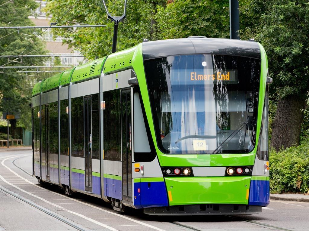 London trams to become cashless | News | Railway Gazette International