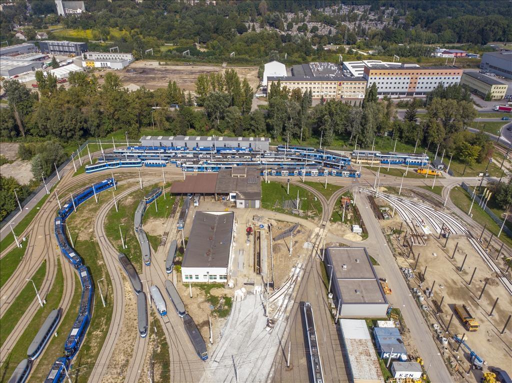 Tram bogie on test | Metro Report International | Railway Gazette ...