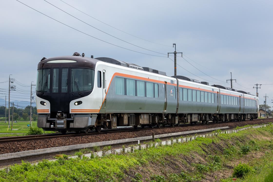 JR Central launches hybrid trainsets with remote monitoring | News ...