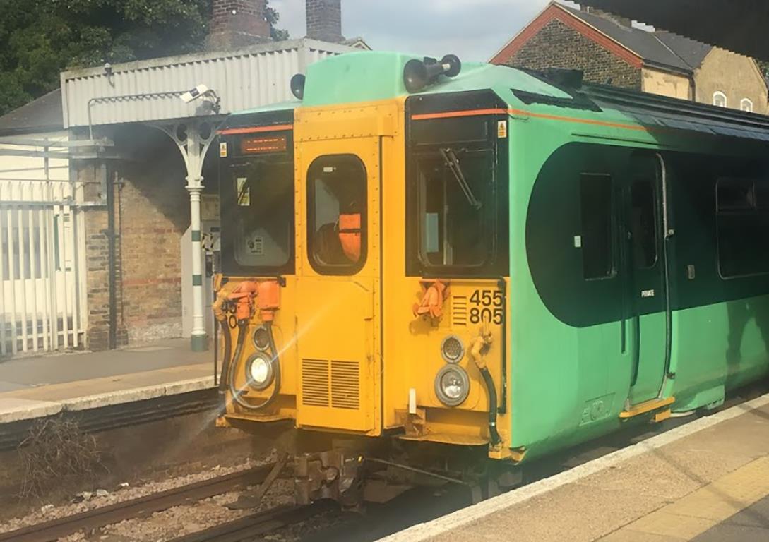 Southern Class 455 EMUs to be modified for PRM compliance | News ...