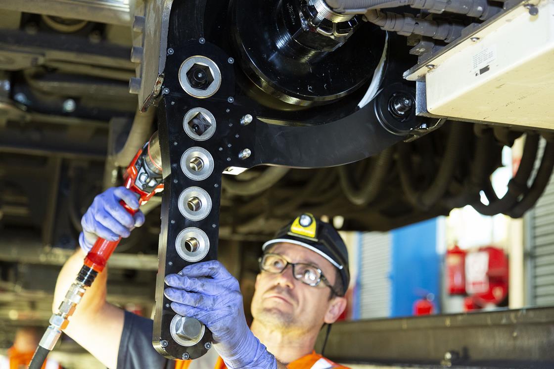 Custom tool developed for London Underground train maintenance | Metro ...