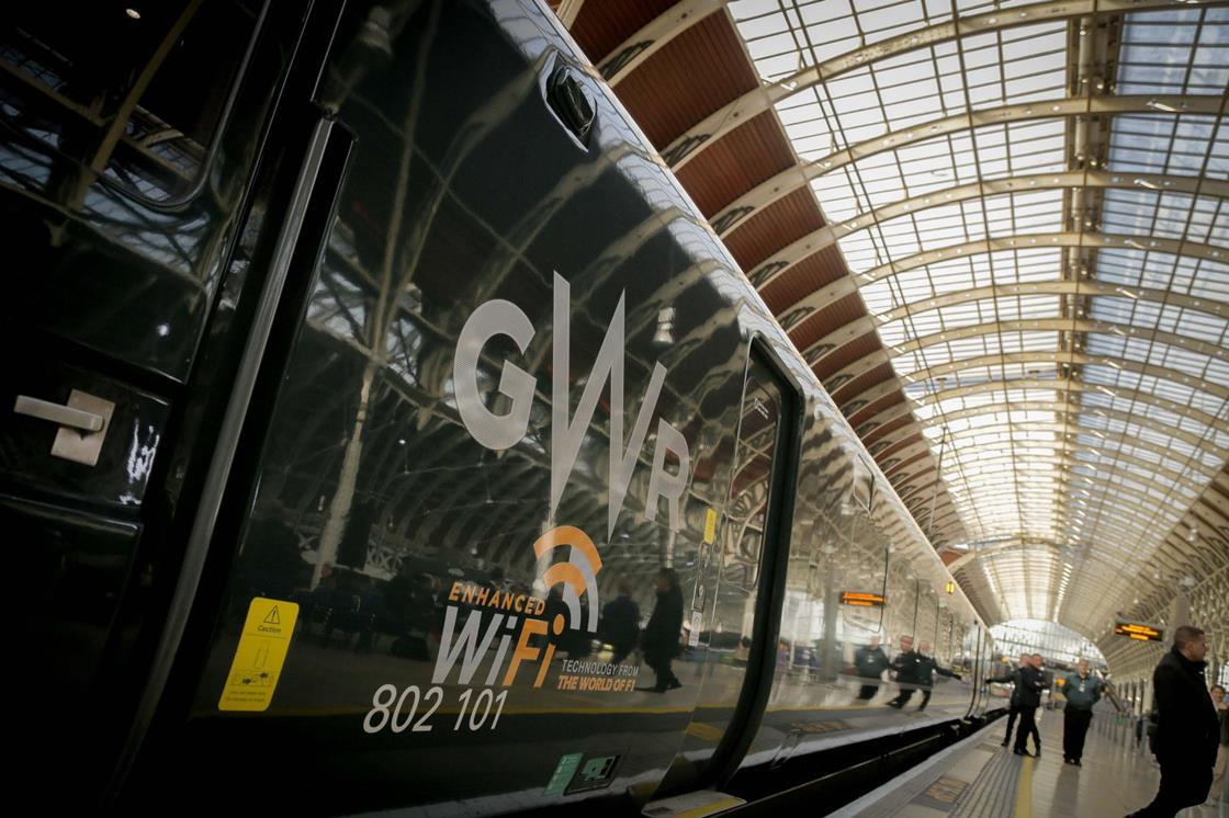 ‘Next generation’ superfast wi-fi piloted on GWR train | Rail Business ...