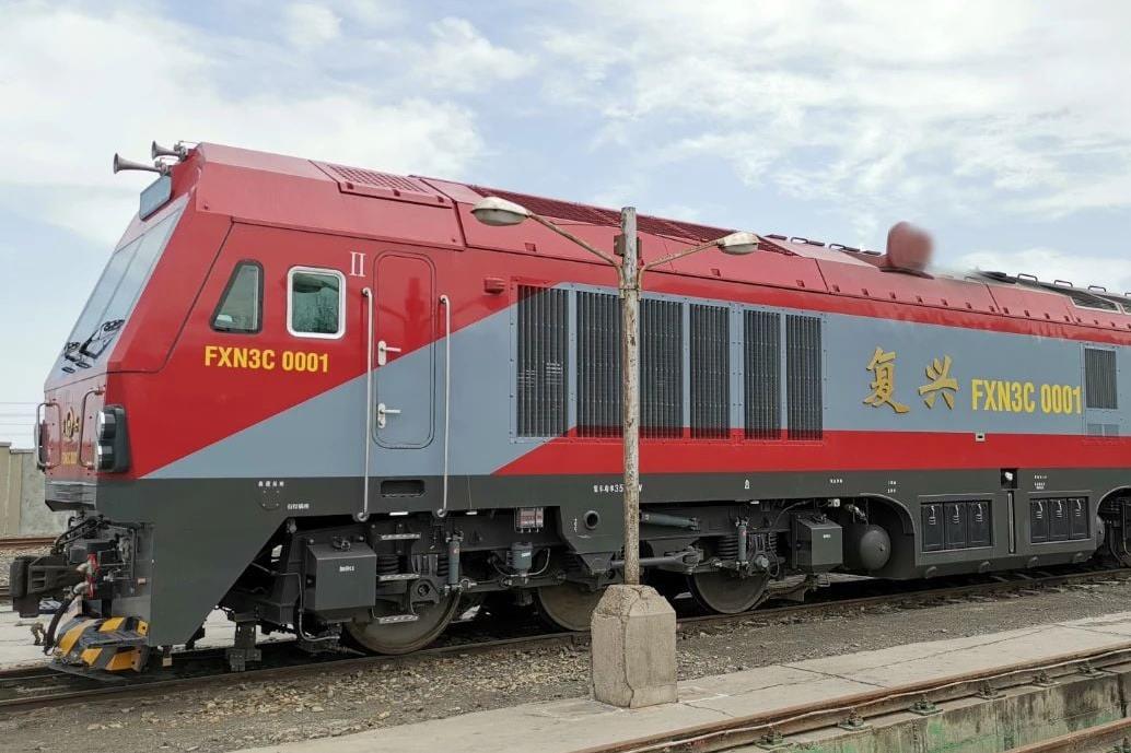 CRRC Dalian loco meets Tier 3 standards | News | Railway Gazette ...
