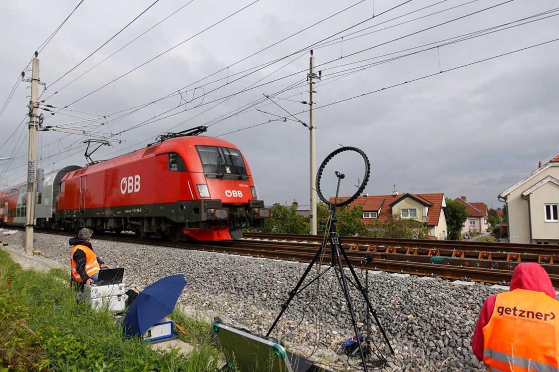 Resilient Infrastructure: Reducing rail noise with acoustically ...