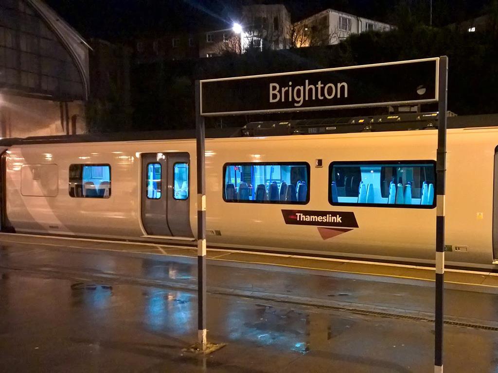 £300m to improve Brighton Main Line resilience | News | Railway Gazette ...