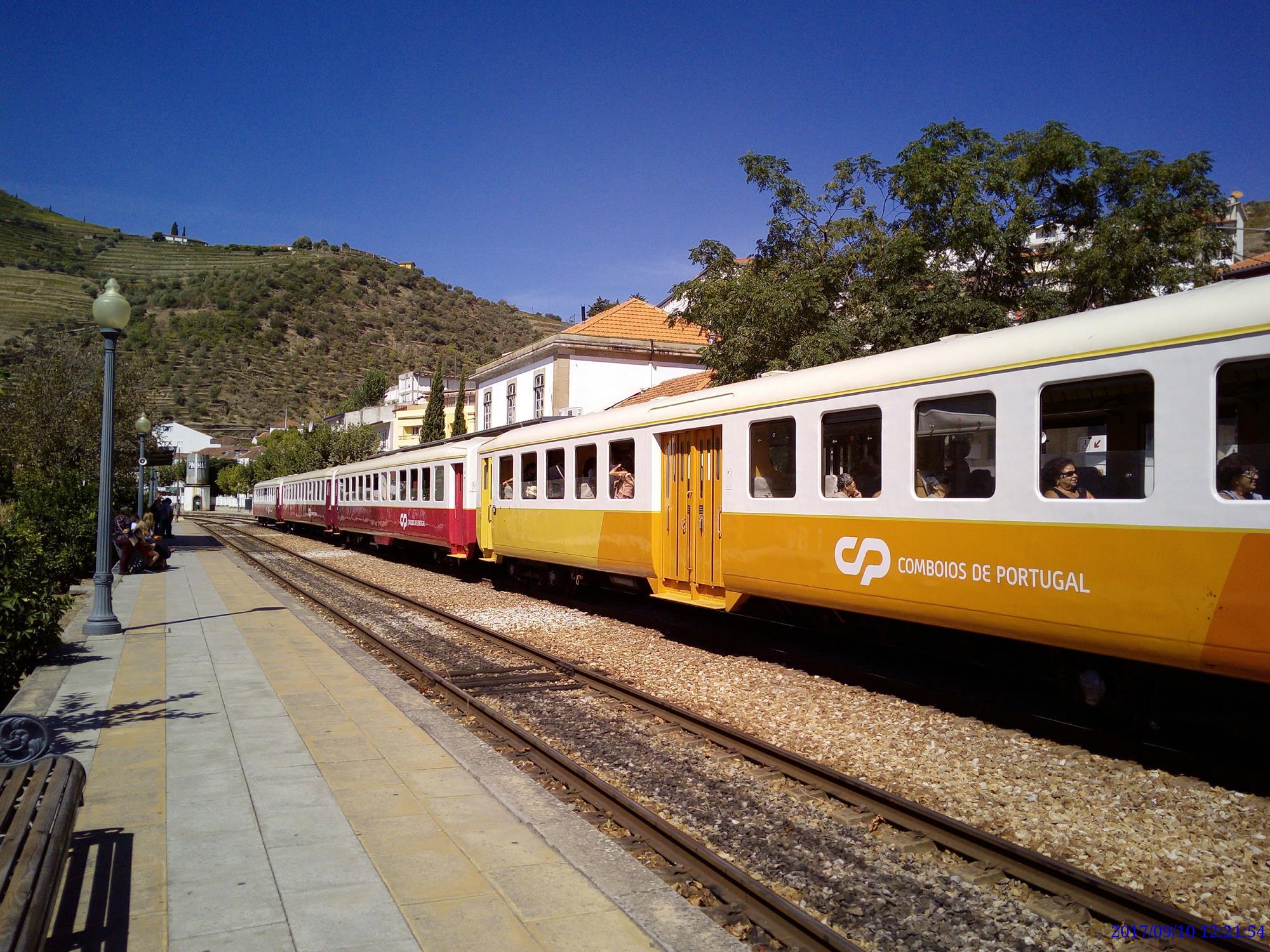 More modernisation work to start on Douro Valley line | News | Railway ...