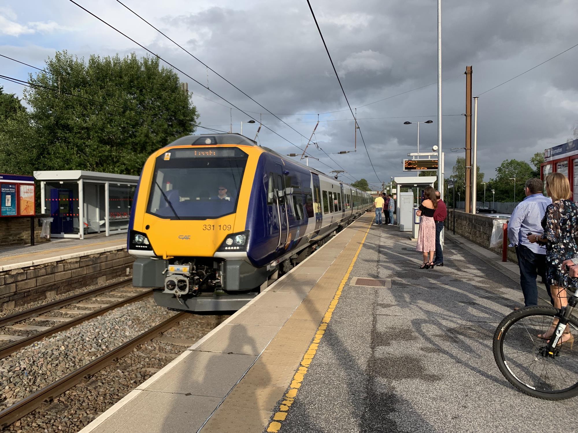 Passenger information: Is my train on time? | In depth | Railway ...