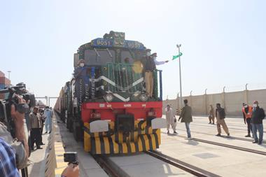 Pakistan Railways launches Karachi container service | News | Railway ...