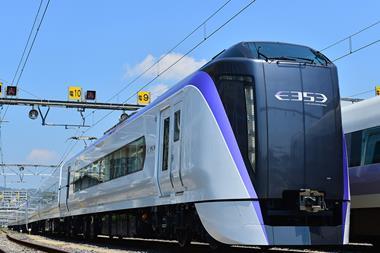 Tilting E353 to serve Chuo Main Line | News | Railway Gazette International