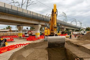 Melbourne Suburban Rail Loop East makes progress as track gauge ...