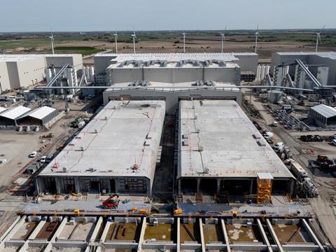 First Fehmarn Belt immersed tunnel element cast | News | Railway ...