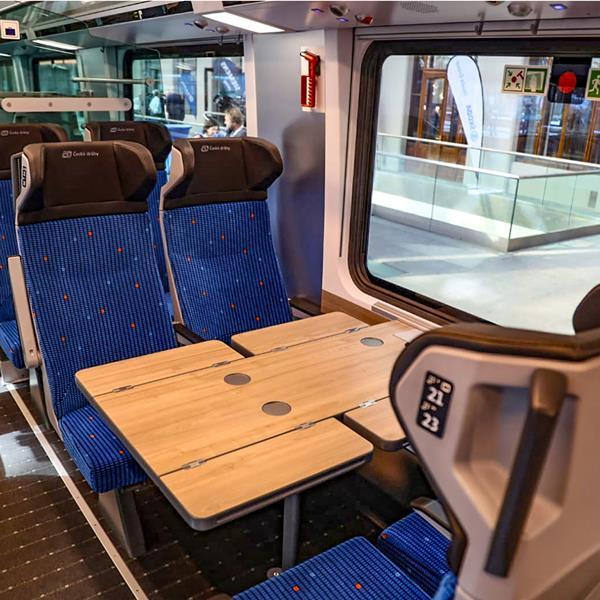 ComfortJet cars unveiled in Praha | News | Railway Gazette International