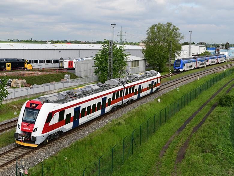 ZSSK RegioPanter EMU rolled out | News | Railway Gazette International