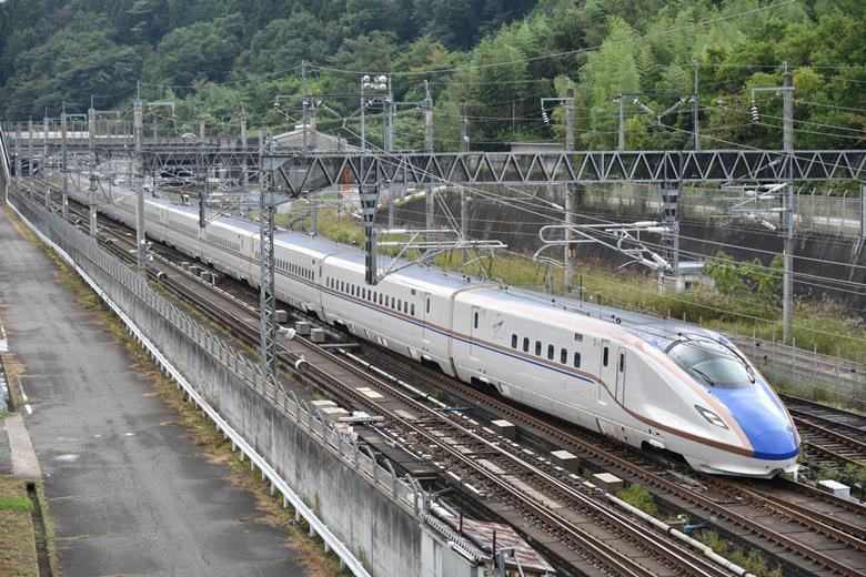 JR East demonstrates automatic operation of high speed train | News ...