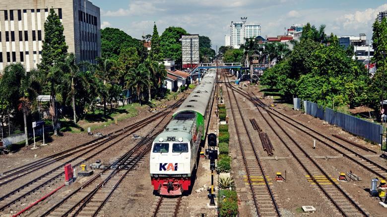 Southern Java double-tracking inaugurated | News | Railway Gazette ...