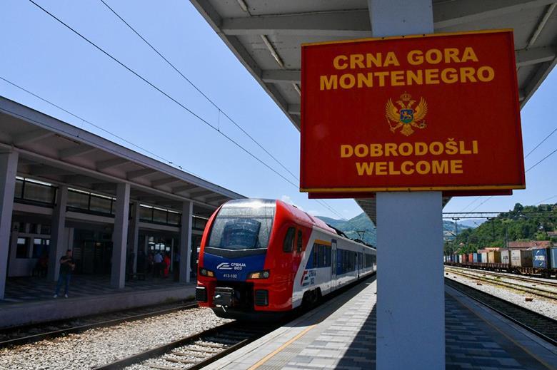 Joint border crossing to accelerate Serbia – Montenegro train services ...