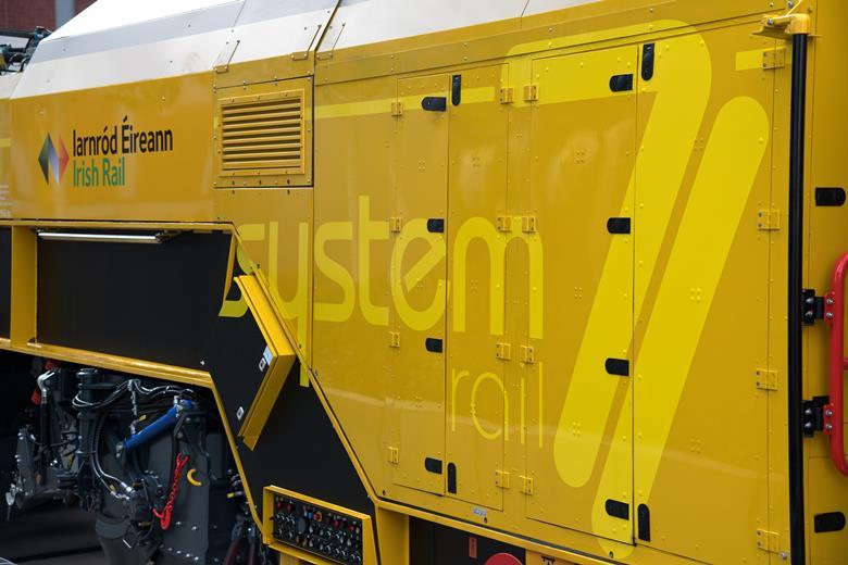Automated ballast regulator to boost Irish railway renewals | News ...