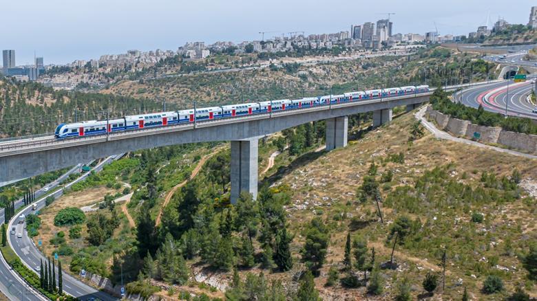 Israel Railways places rolling stock orders | News | Railway Gazette ...