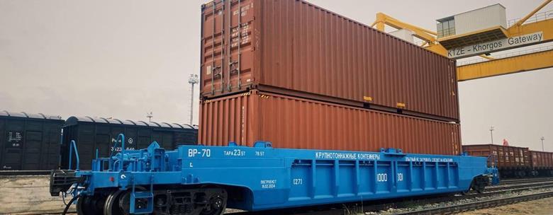 Kazakhstan tests double-stack container transport | News | Railway ...