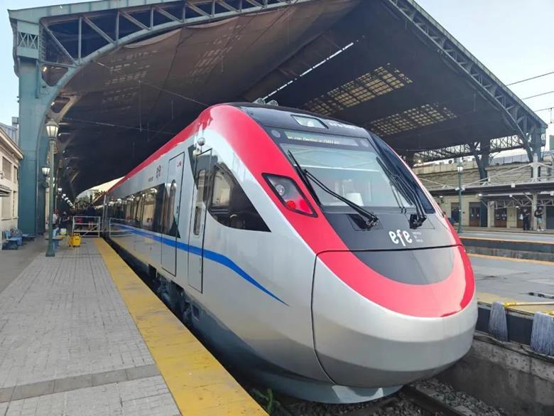 CRRC electro-diesel multiple-units enter service in Chile | News ...