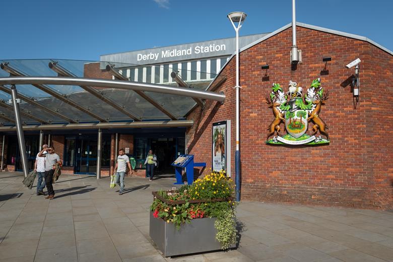 Pilot meet-and-greet service aims to help people use Derby station ...