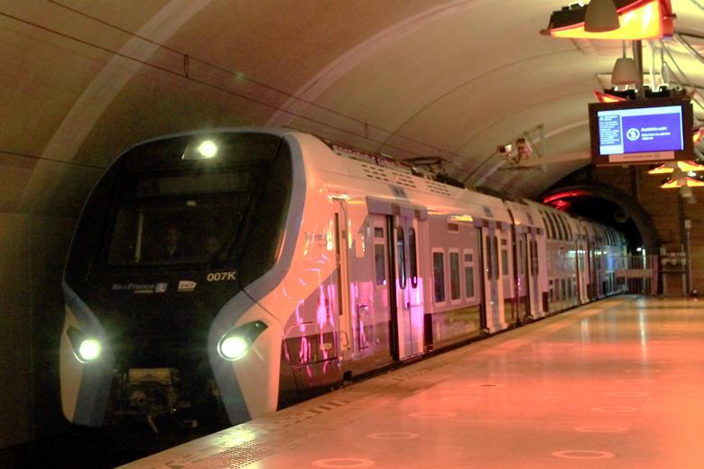 RER NG enters service in Paris | News | Railway Gazette International