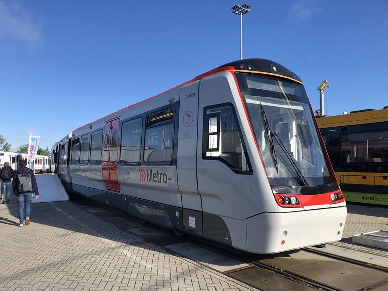Cardiff Valleys Class 398 tram-train unveiled at InnoTrans | Rail ...