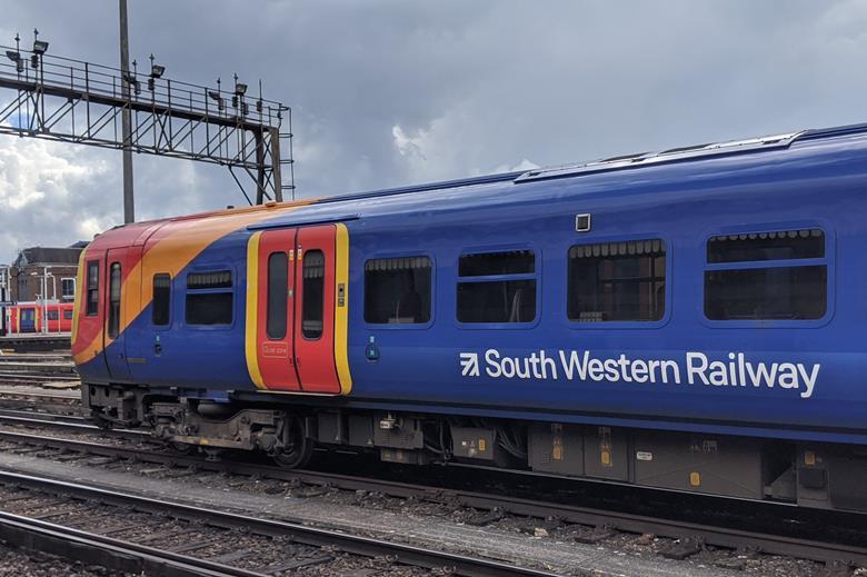 Alstom awarded £25m Class 458 upgrading contract | Rail Business UK ...