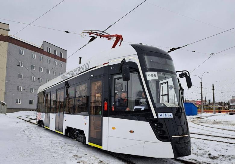 Russian tram with all-domestic components on test | Metro Report ...