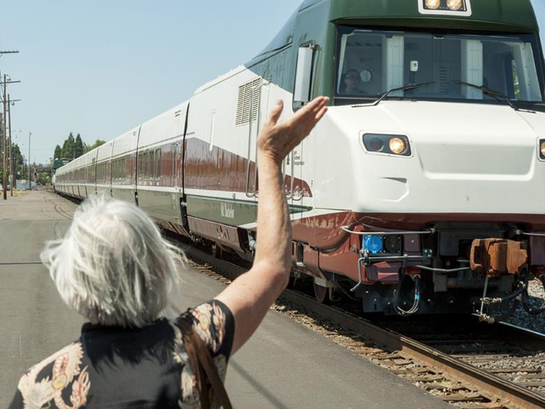 Oregon unveils Talgo trainset | News | Railway Gazette International