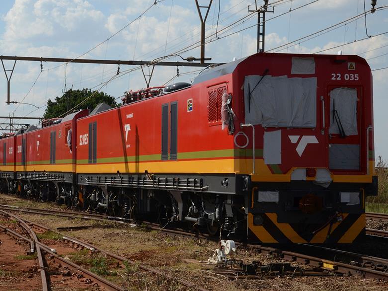 Transnet seeks locomotive rehabilitation options | News | Railway ...