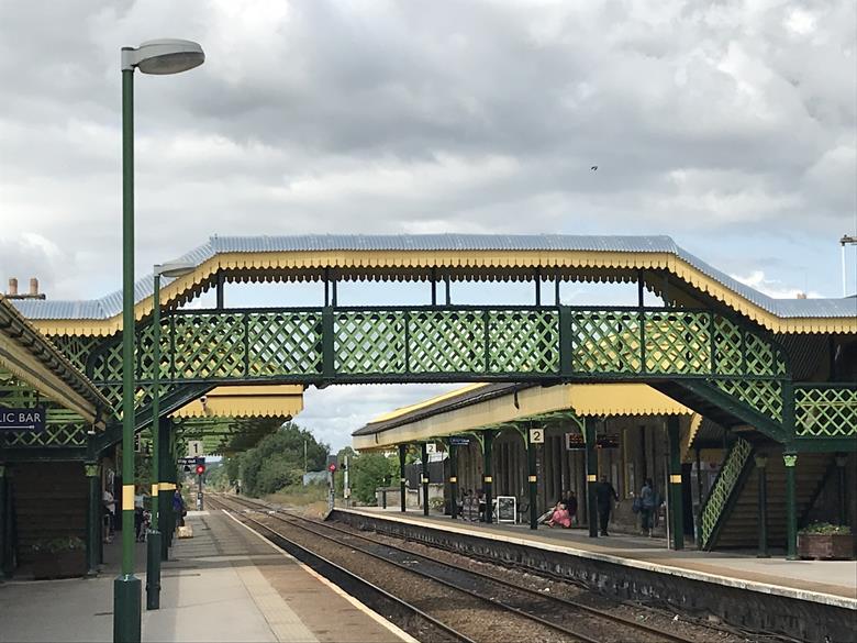 FirstGroup plans London – Sheffield open access train service | Rail ...