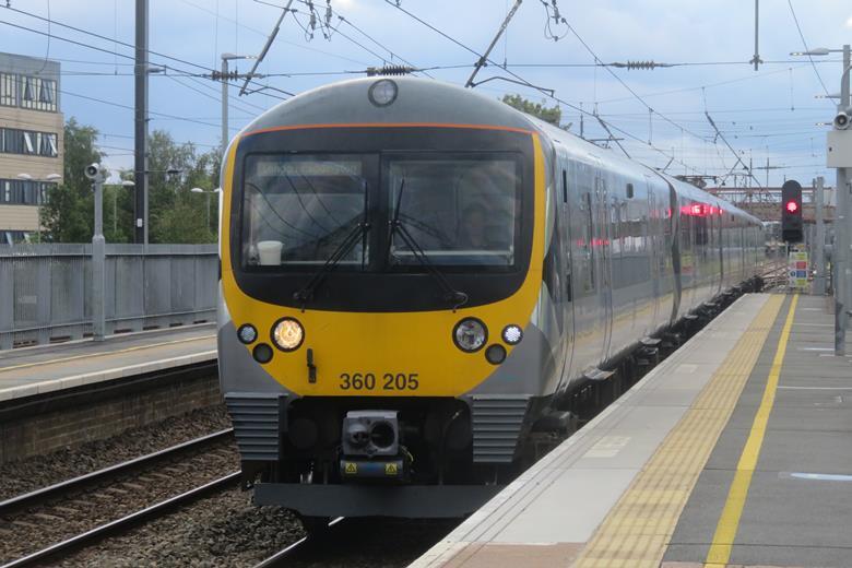 ROUK buys Heathrow Connect Class 360 EMUs | Rail Business UK | Railway ...