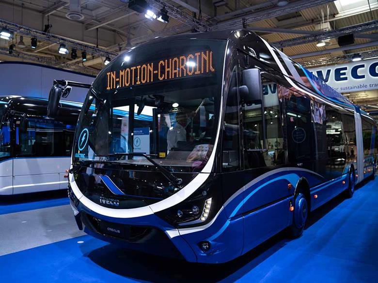 Iveco presents battery trolleybus with in-motion charging | News ...