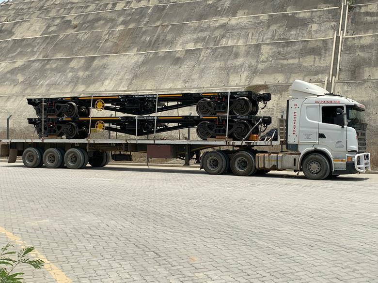 Modern wagons arrive for Angolan railway capacity upgrade | News | Railway Gazette International