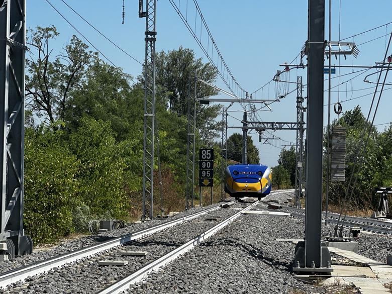 Autonomous high speed line inspection vehicle on test | News | Railway ...