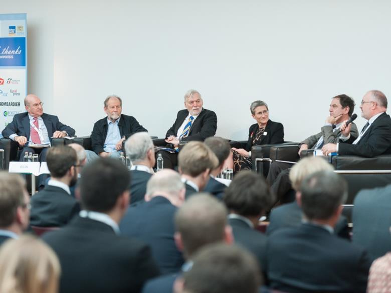 Fourth Railway Package debated at the European Rail Summit | News ...