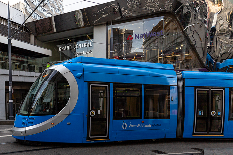 5G tram to help visually-impaired passengers travel independently ...
