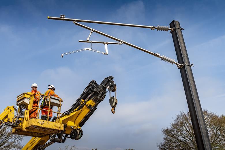 Composite mast aims to cut electrification costs | Rail Business UK ...