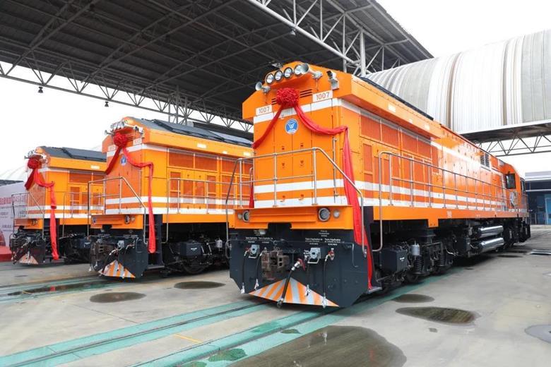 Locomotives on the way to Guinea | News | Railway Gazette International
