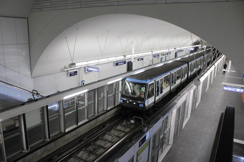 Second busiest Paris metro line goes fully automatic | Metro Report ...