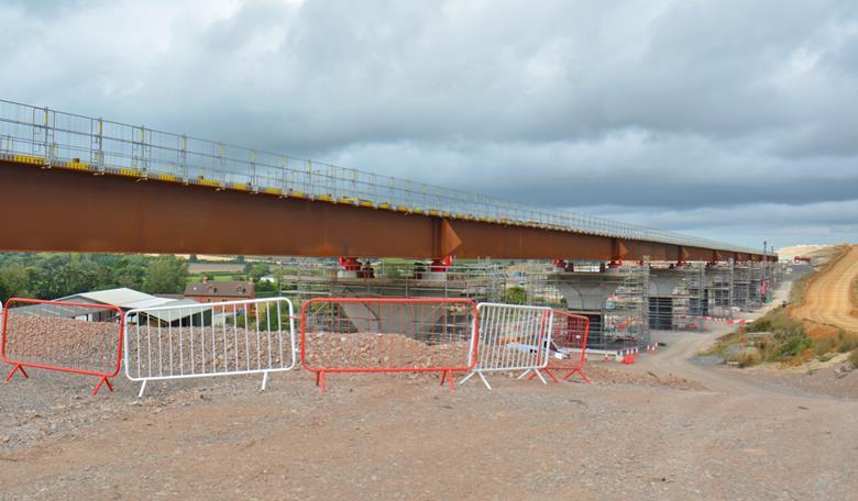 Buckinghamshire HS2 viaducts make progress | Rail Business UK | Railway ...