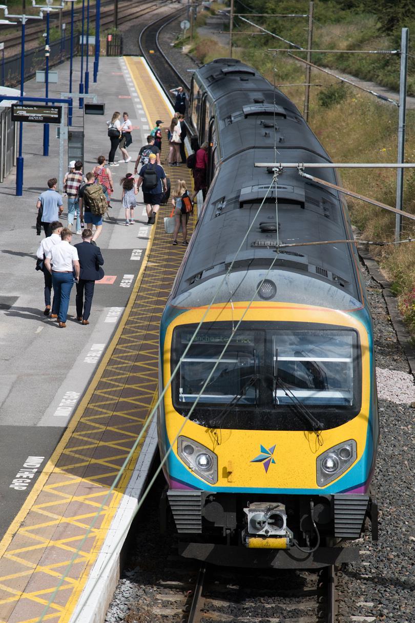 Battery traction trial ahead as TransPennine Express fortunes improve ...